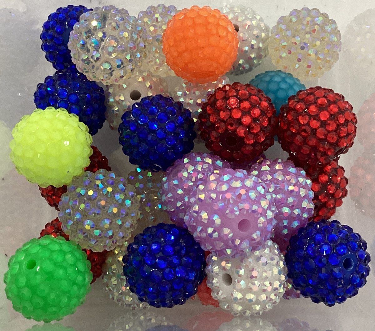 100PC 20mm Bling Bead Mix – The Lyon's Paw Print Co.